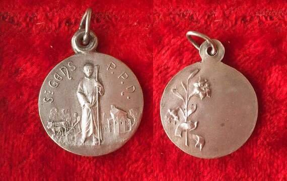 Rare Saint Gens catholic pendant, vintage French Sain… - Gem