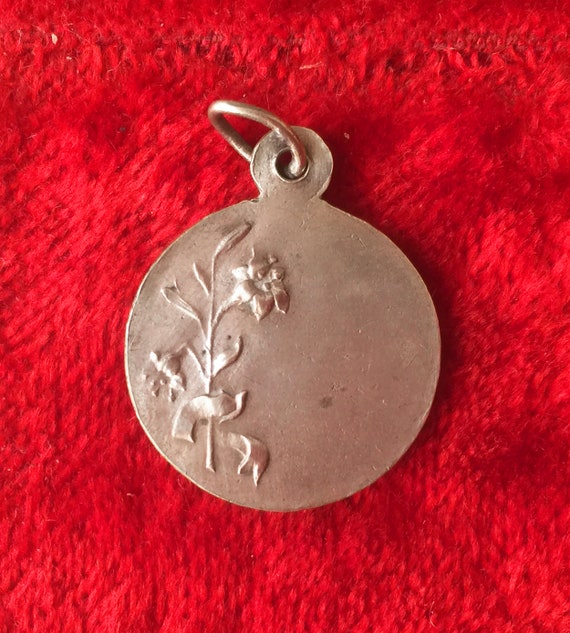 Rare Saint Gens catholic pendant, vintage French Sain… - Gem
