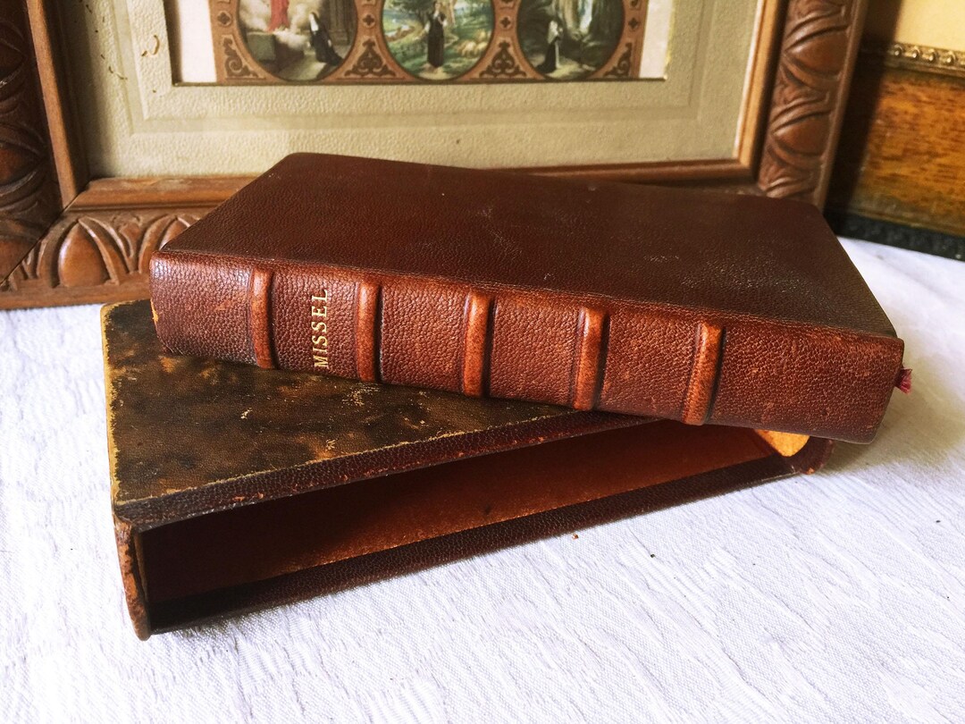 Vintage French Missal, Catholic Mass Book, Sunday Missal of the ...