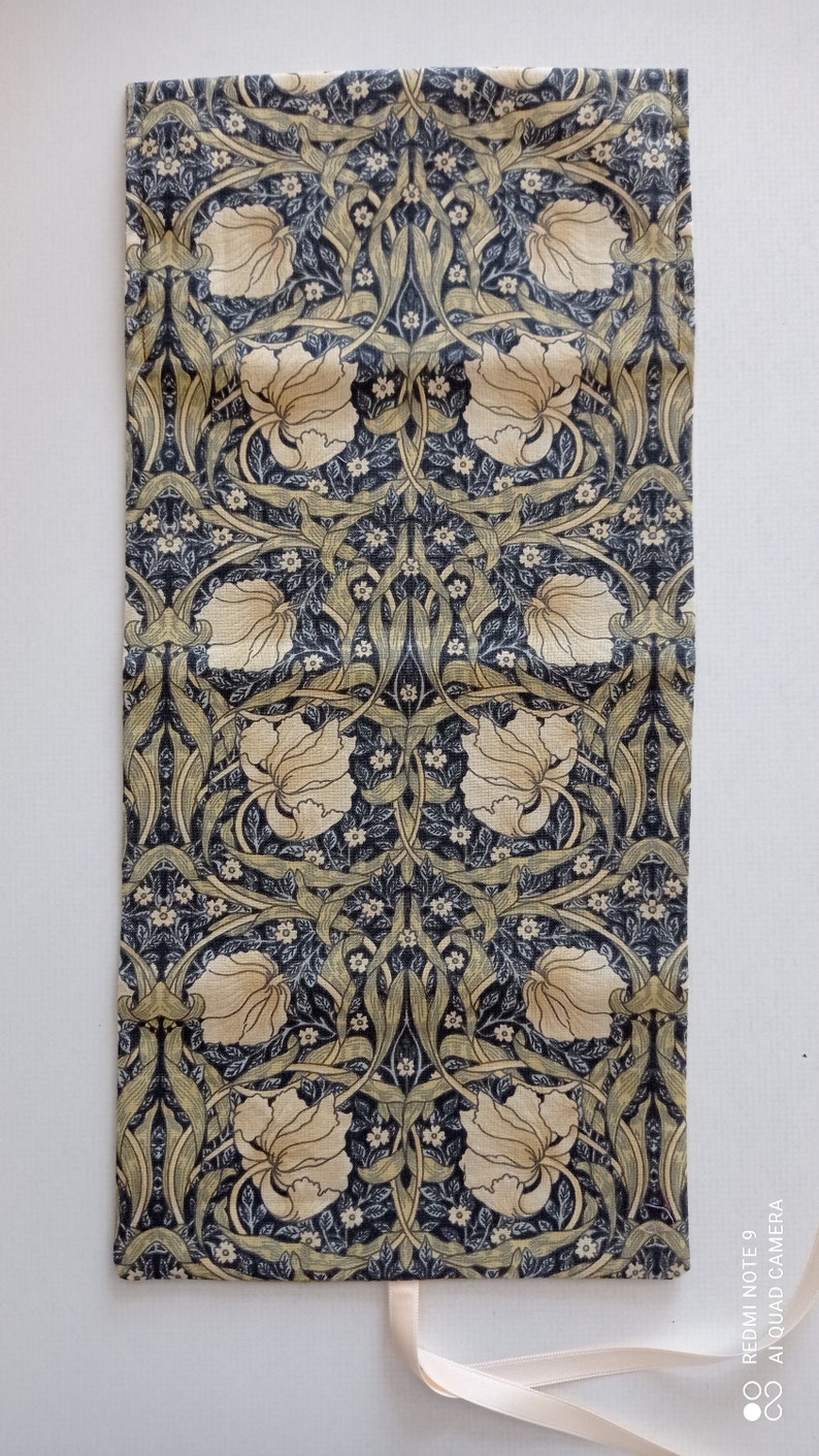 Silk Lined Tarot Wrap/pouch/bag & Reading Cloth - Etsy