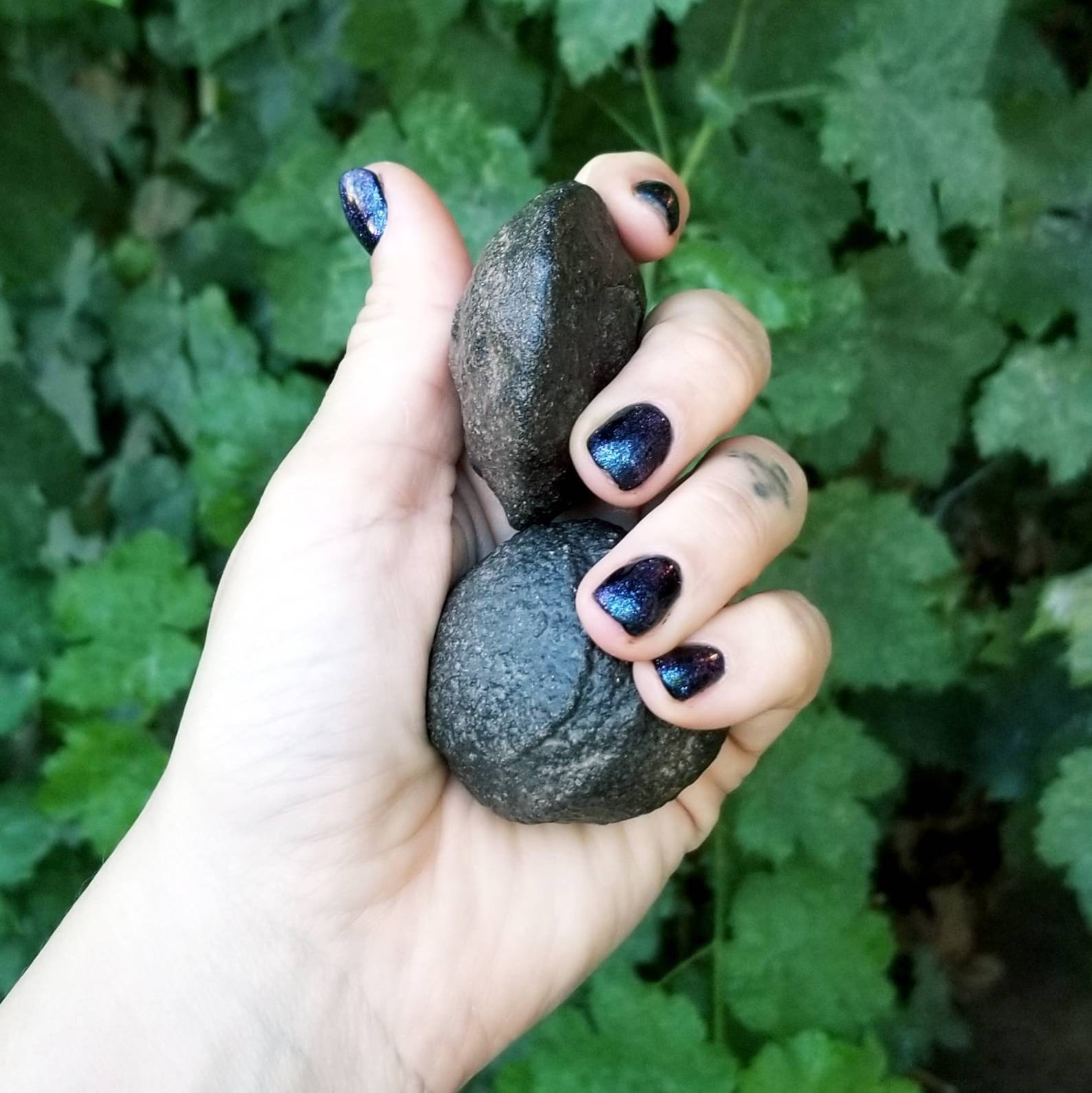 Moqui Marbles Set-of-2 Shaman Stones Moki Balls Sandstone - Etsy