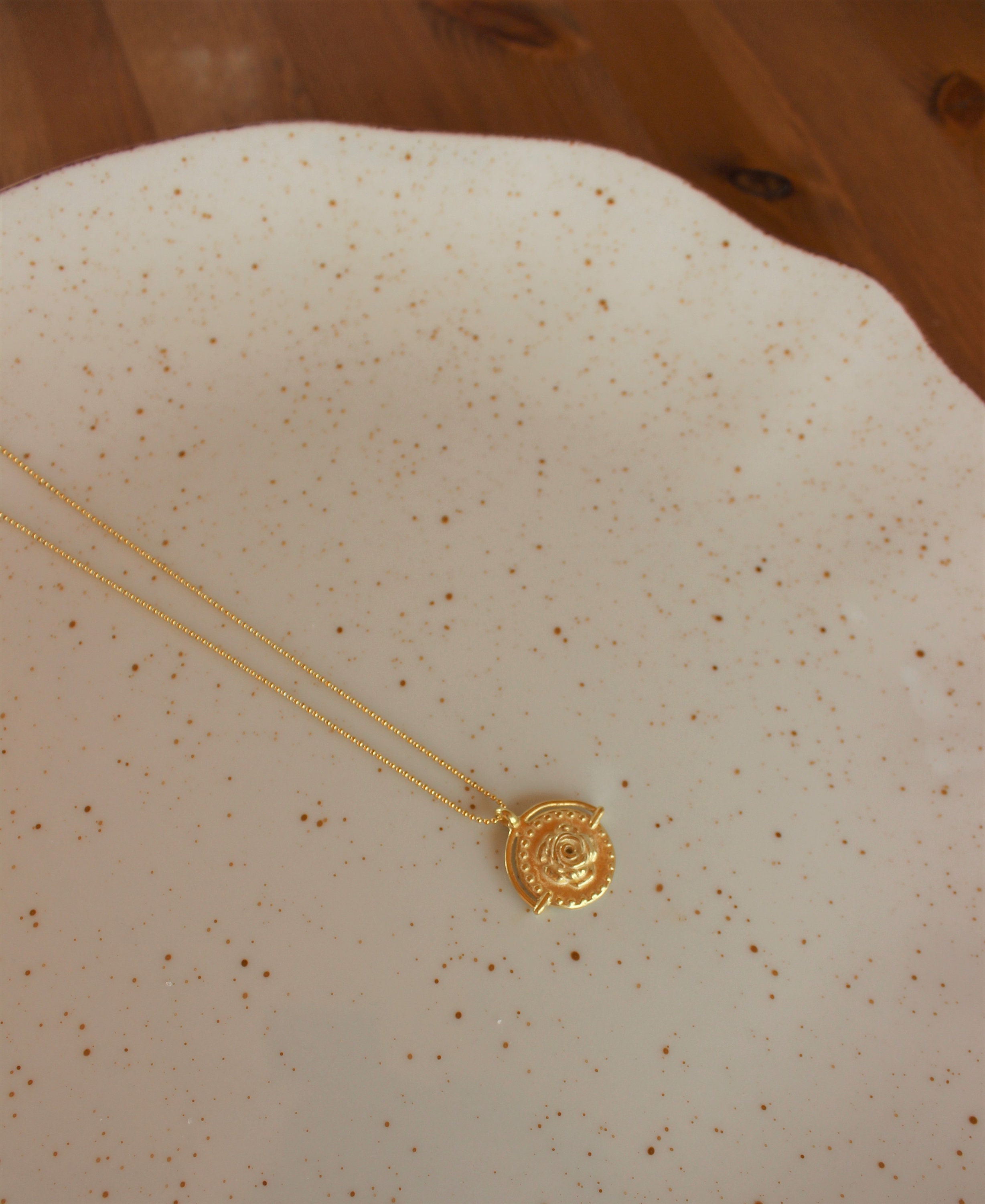 Rose Medallion - Etsy