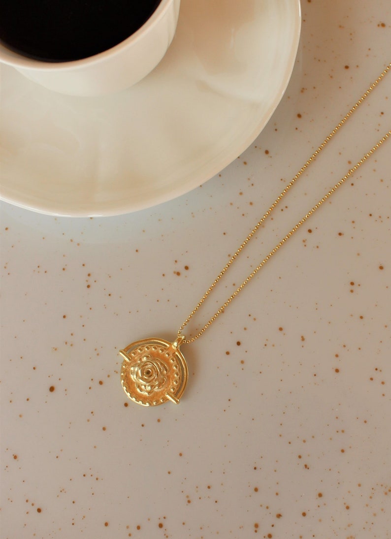 Rose Medallion - Etsy