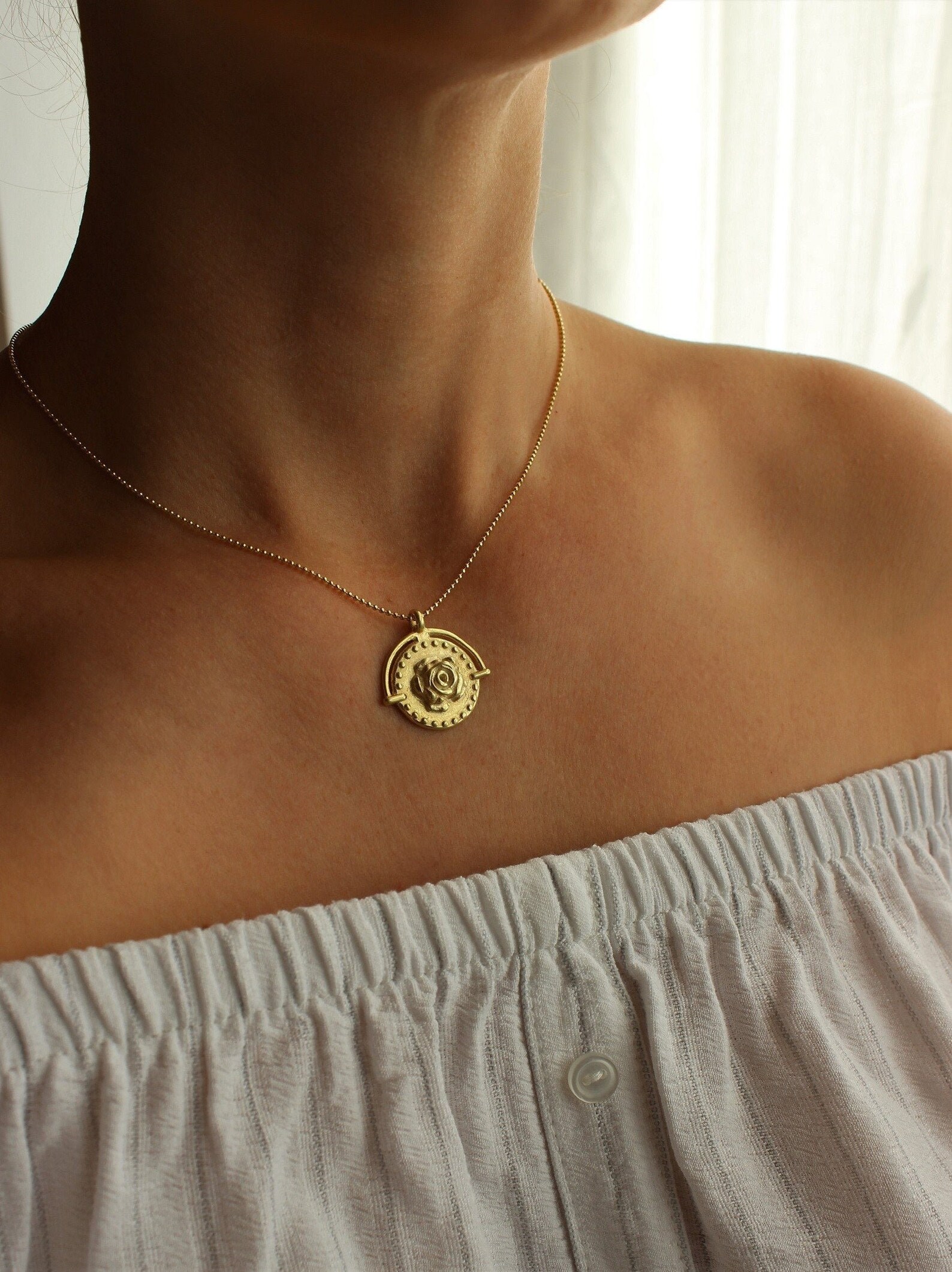Rose Medallion - Etsy