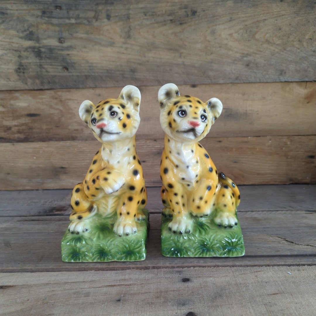 Vintage 1975 Ceramic Cheetah Bookends by Aldon Accessories Made in ...