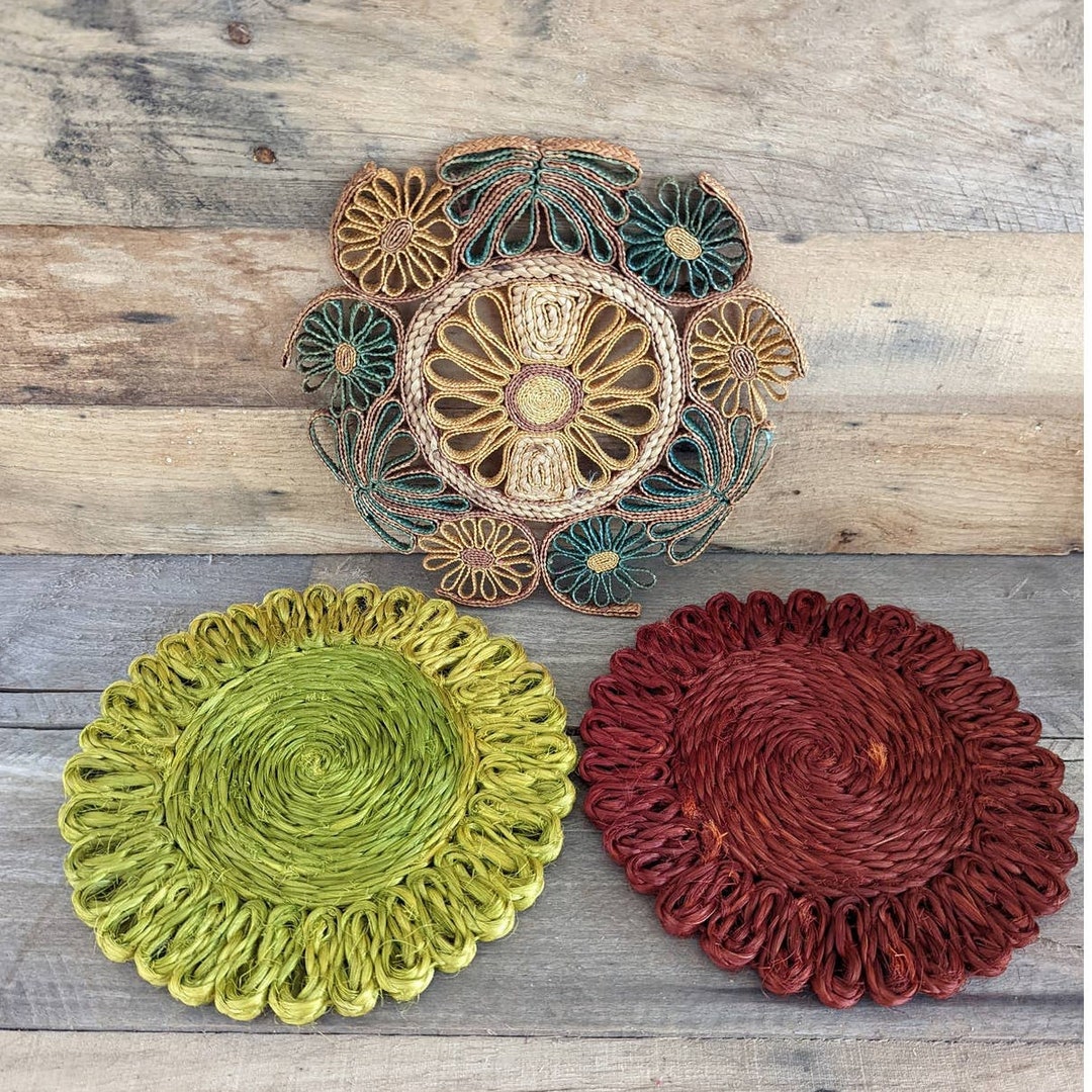 Choice of Vintage Rattan, Wicker, Raffia, Woven Trivets Each Sold ...