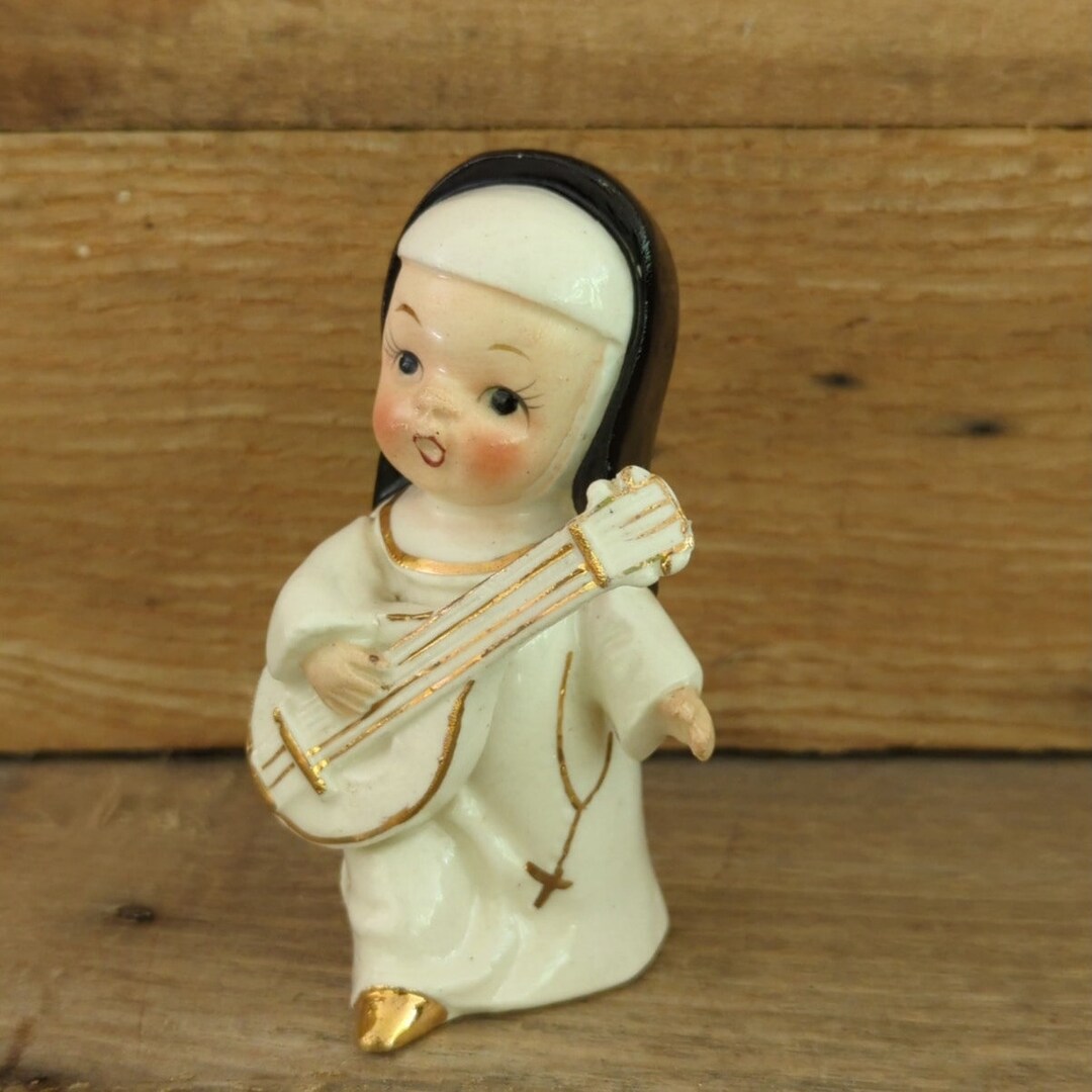 Vintage 1950s Kitschy Ceramic Nun Figurine Playing Lute Made in Japan ...