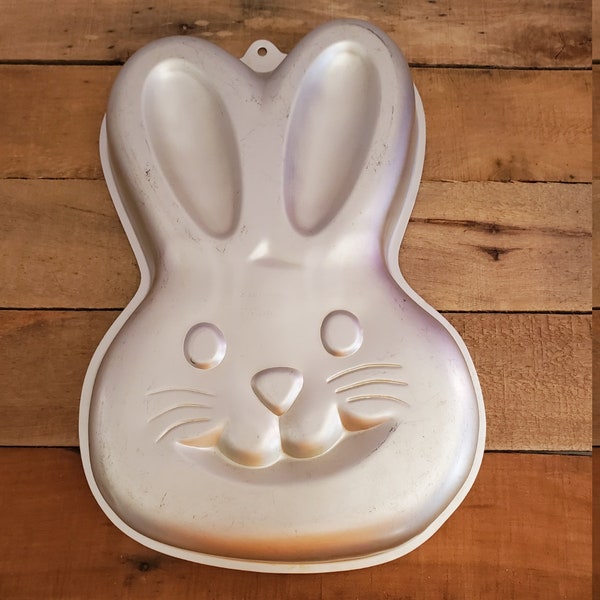 Easter Rabbit Baking Pan - Etsy