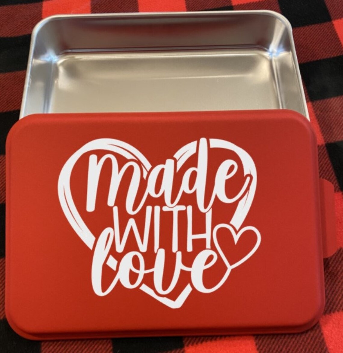 9x13 Aluminum Cake Pan With Powder Coated Colored Lid Laser Etsy 9x13-aluminum-cake-pan-with-powder-coated-colored-lid-laser-etsy