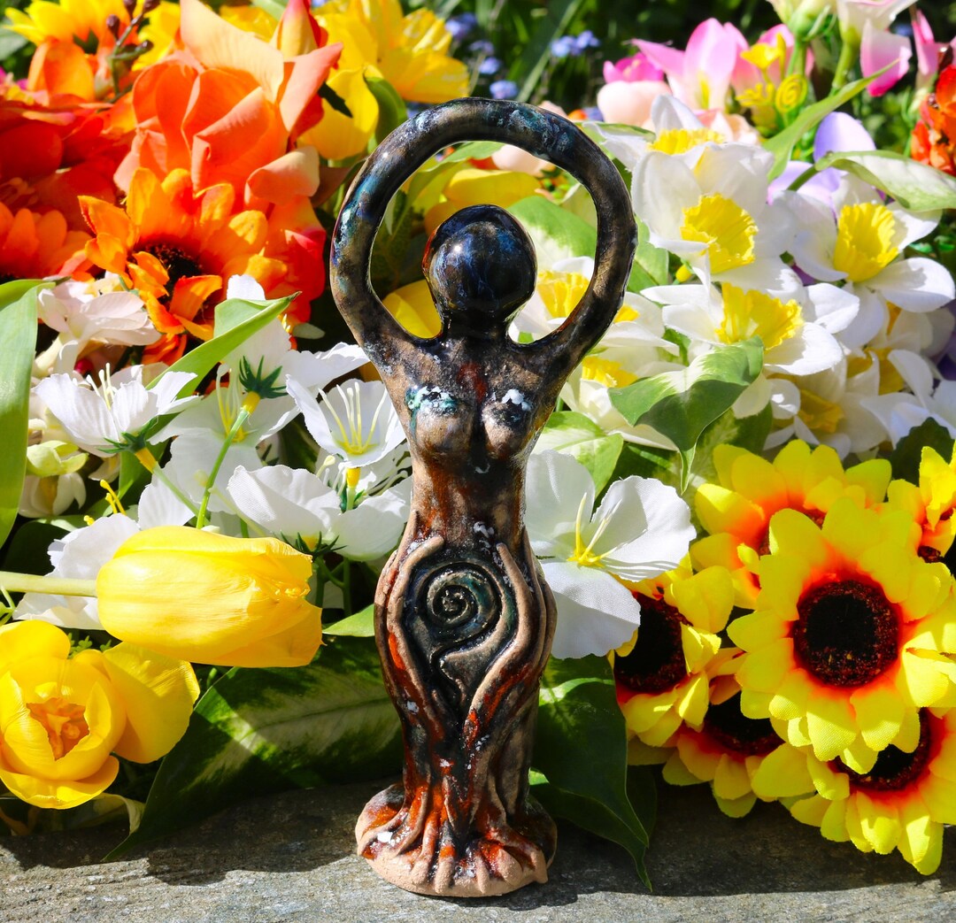 Hand Made 7.5 Ceramic Goddess, Priestess, Celtic, Fertility Goddess ...