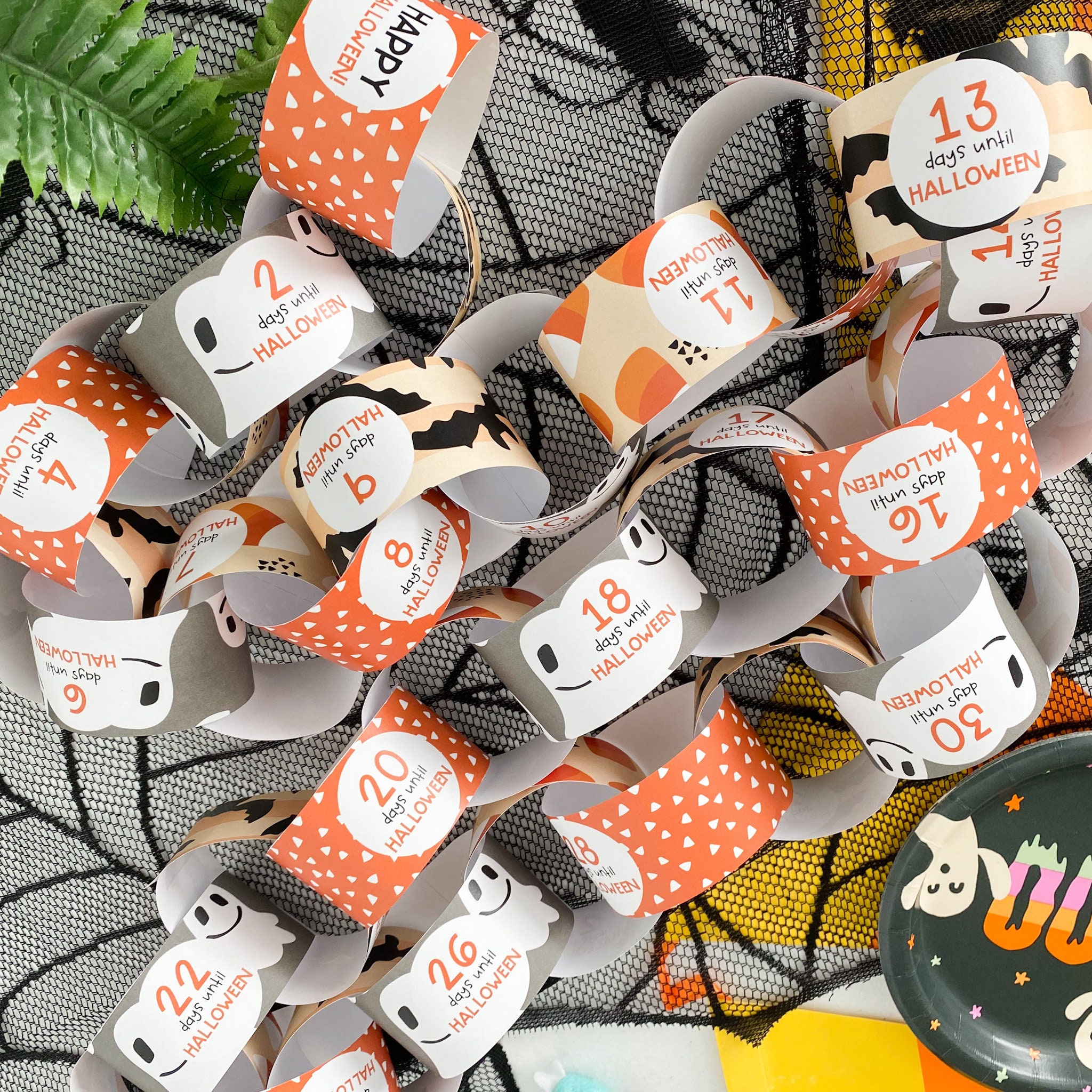 Halloween Countdown Paper Chain | Halloween Advent | Halloween Garland ...