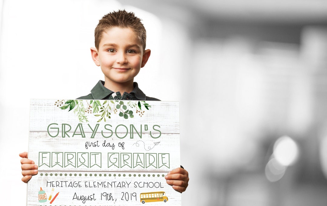 Farmhouse First Day of School Sign Printable | Download First Day ...