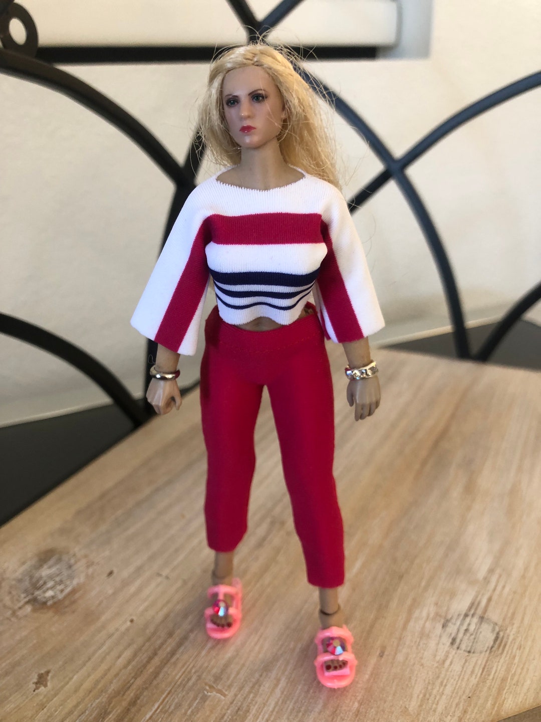 1/12 Tbleague Phicen Female Two Piece Lounge Set. Stretch Lycra Slipon ...