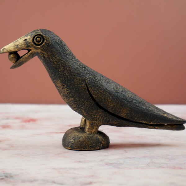 Raven Sculpture - Etsy