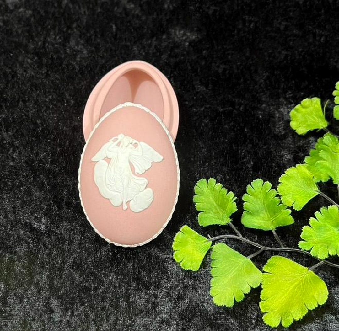 England Wedgwood Pink Jasperware Pink Egg Trinket - Angel Goddess ...