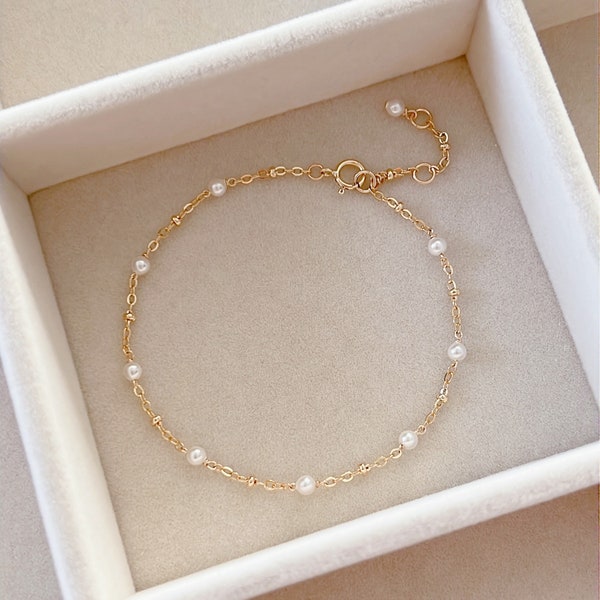 Dainty Bracelet - Etsy