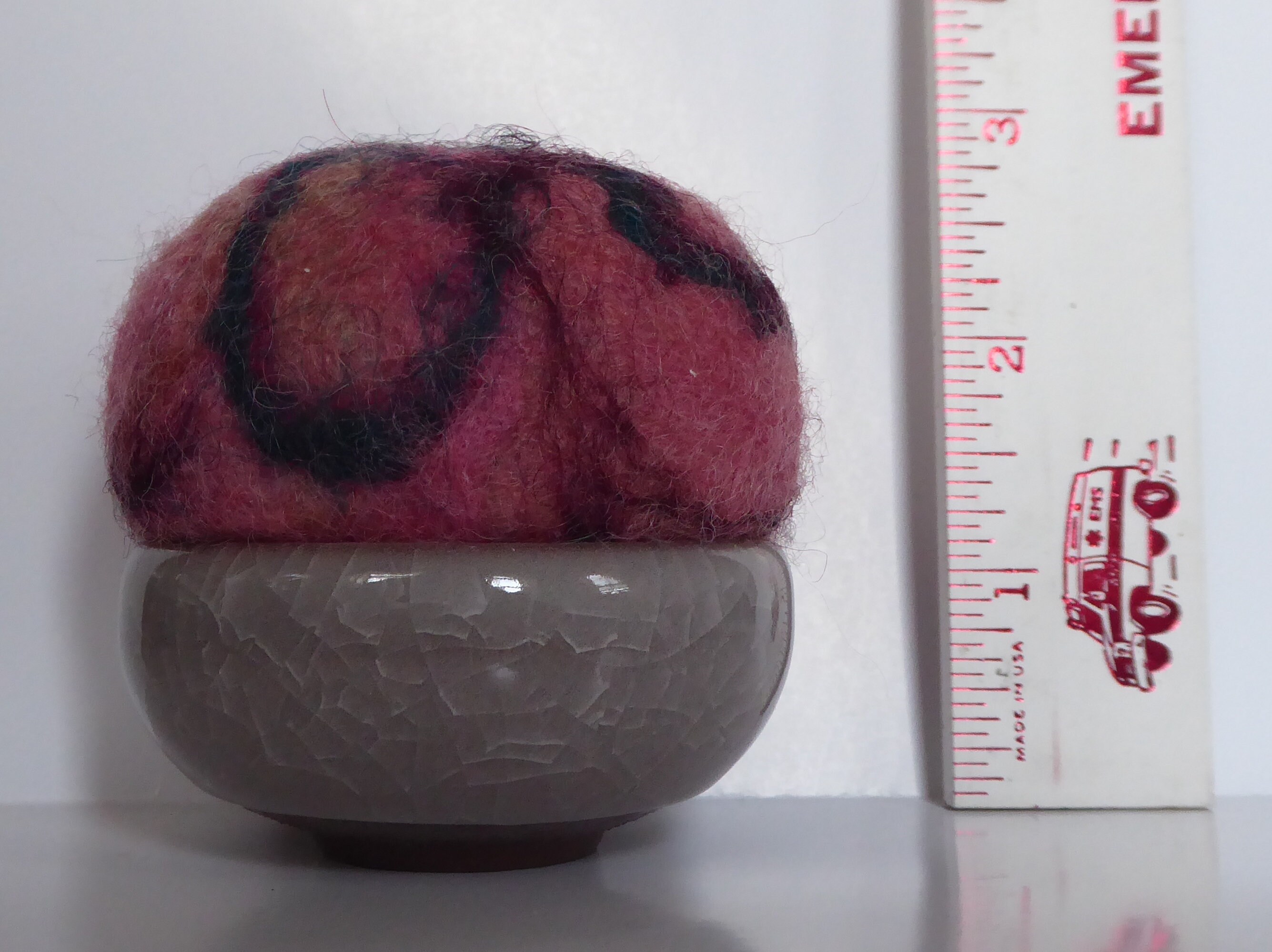 Charming Small Felted Wool Pin Cushion - Etsy.de