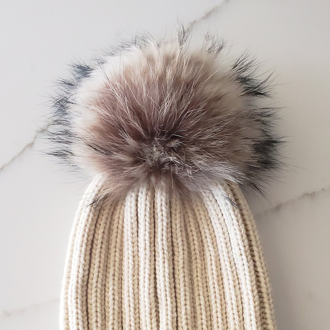 Real Fur Pom Pom for Hat, Furry Pom With Snap On, Raccoon Fluffy Pom ...