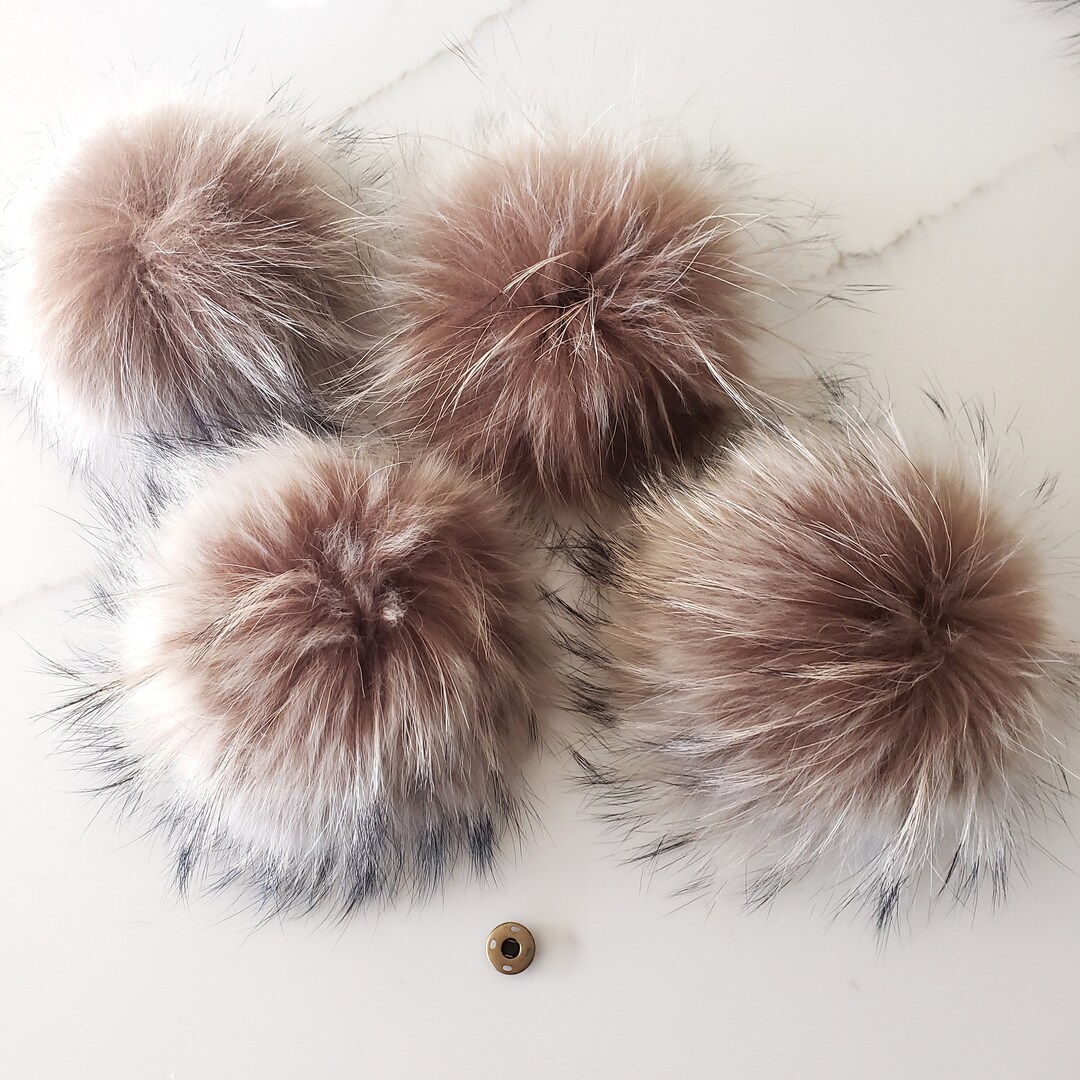 Real Fur Pom Pom for Hat, Furry Poms With Snap, Raccoon Fluffy Pom for ...
