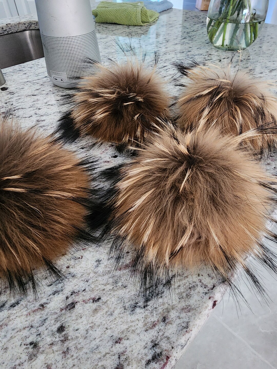 Natural Real Fur Pompom for Hat With Snap, Raccoon Fluffy Large Fur Pom ...
