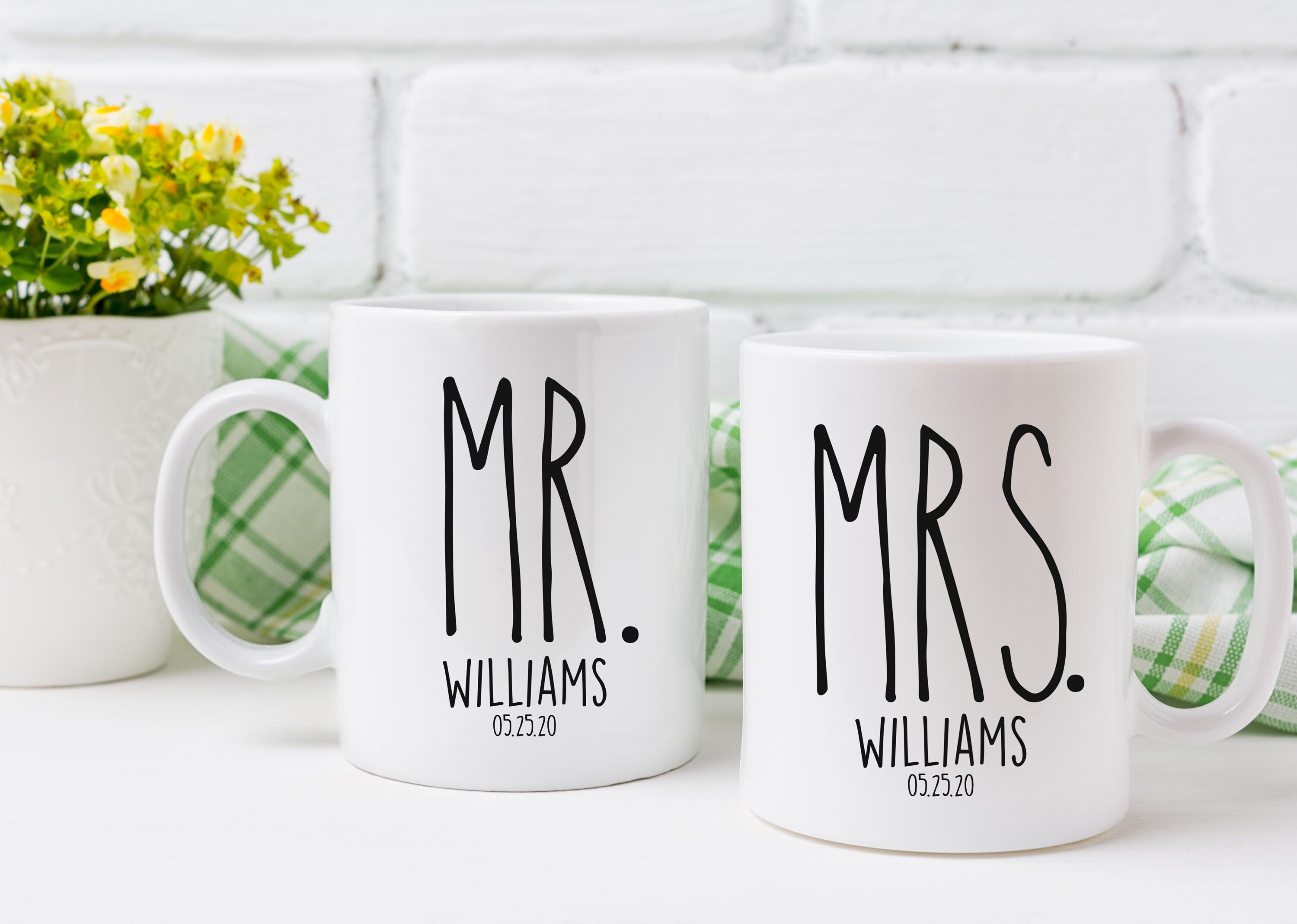 Custom Mr and Mrs Mug Set L Bride and Groom Gift Mug L His and Hers ...