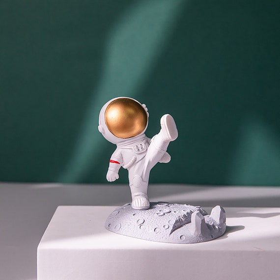 Mobiles Astronaut Space Man Toy Figure Astronaut mobile Phone Stand ...