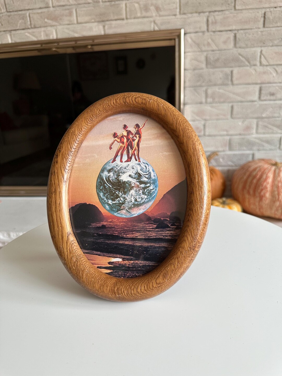 Framed Collage Art. 70s Vibes. Oval Frame. Psychedelic Art. Trendy ...