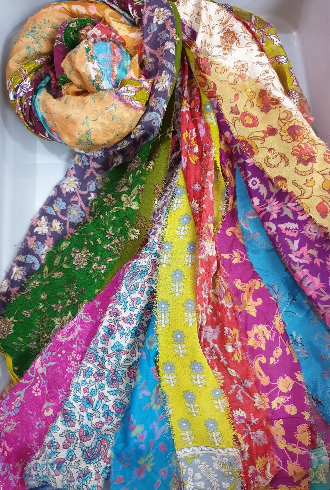 Silk Sari Strips Ribbon 30 YARDS Yarn Tassels Skeins BRIGHT SMALL ...