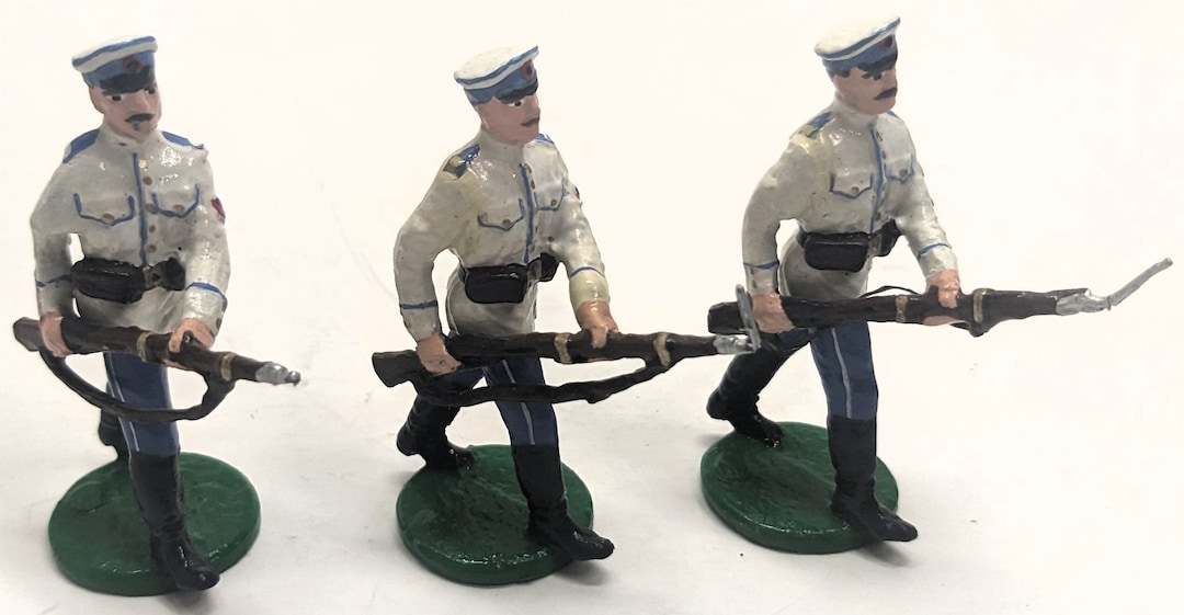 Lot of 3 Vintage Painted Metal Military Toy Soldiers Figurines - Etsy