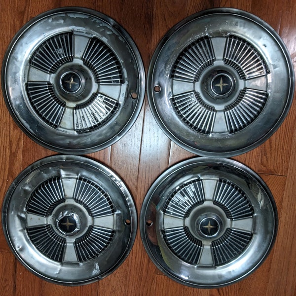 Vintage Hubcaps - Etsy