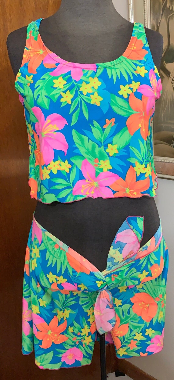 70s tropical island girl - Gem