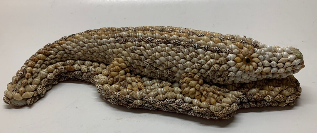 Vintage Handcrafted Sea Shell Folk Art Alligator Figurine - Etsy