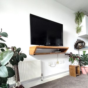 Floating TV Unit - Rustic Wall Mounted Television Shelf - Wooden TV ...