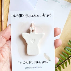 Robins Appear When Loved Ones Near Clay Pocket Hug, Bereavement, Star ...