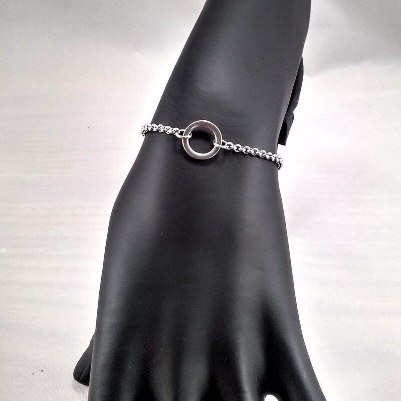 O Ring Bracelet - Etsy