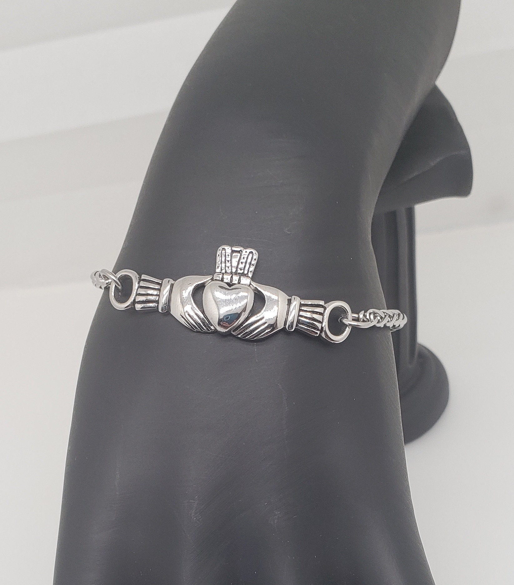 Discreet 24 7 Locking Claddagh Bracelet or Anklet