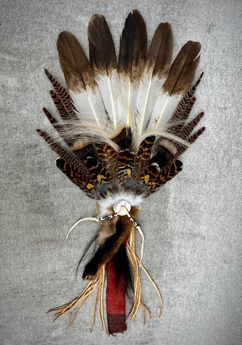 Handmade Feather Hair Clip – Native American Pow Wow Regalia, Dance ...