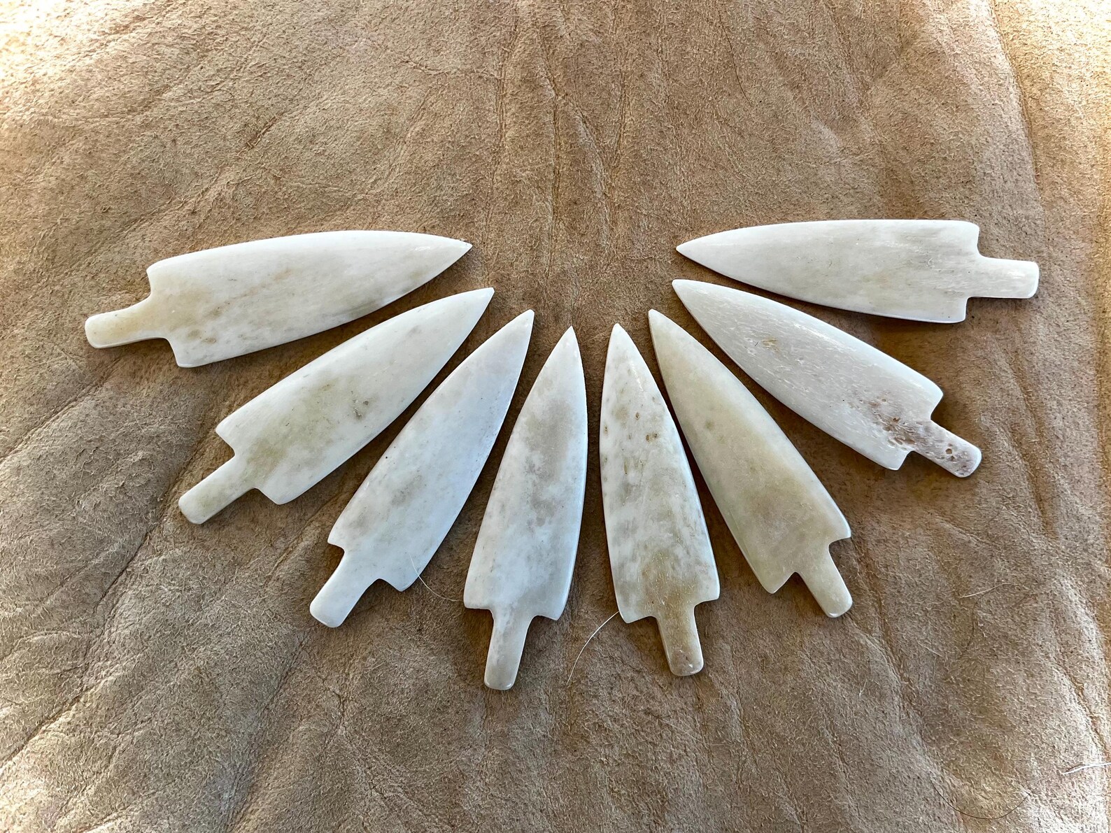 Handmade Buffalo Bone Arrowheads, Native Regalia, Bushcraft (set of 8 ...