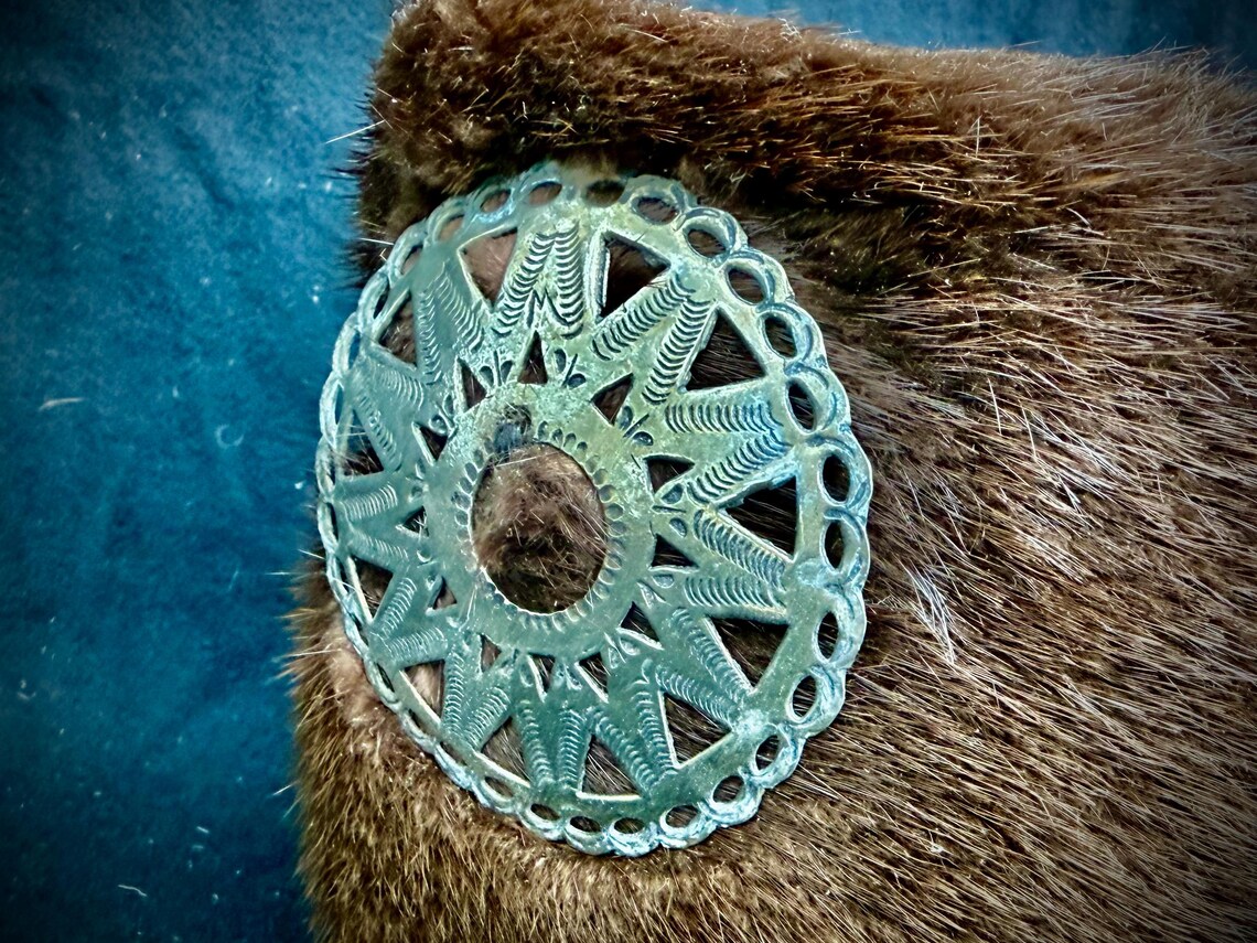 Old Style Plains Indian Fur Turban | Ceremonial Headdress | Feather ...