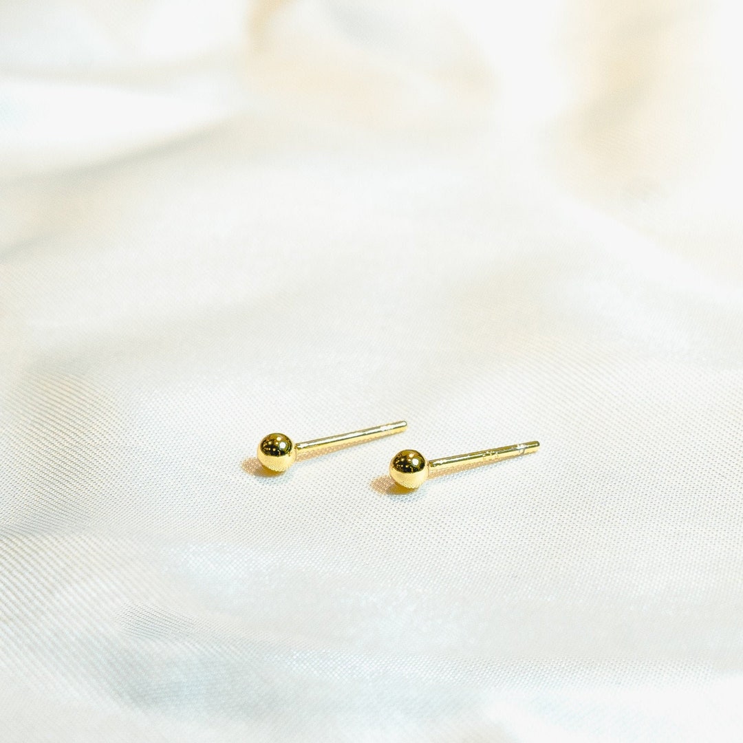 18K Gold Vermeil Helix Studs | Unisex Dainty Cartilage Earrings - Etsy