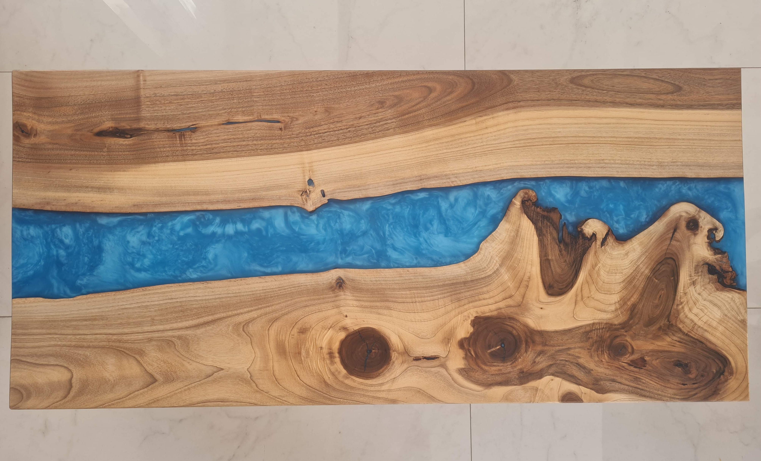Live Edge Walnut Wood Epoxy Waterfall River Table / Walnut - Etsy