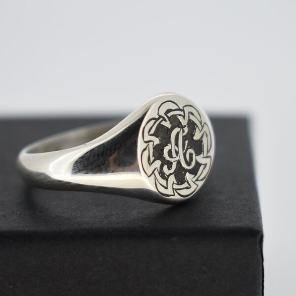 Hand Engraved Ring - Etsy