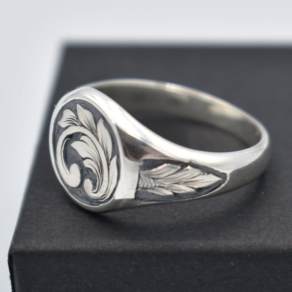 Hand Engraved Ring - Etsy