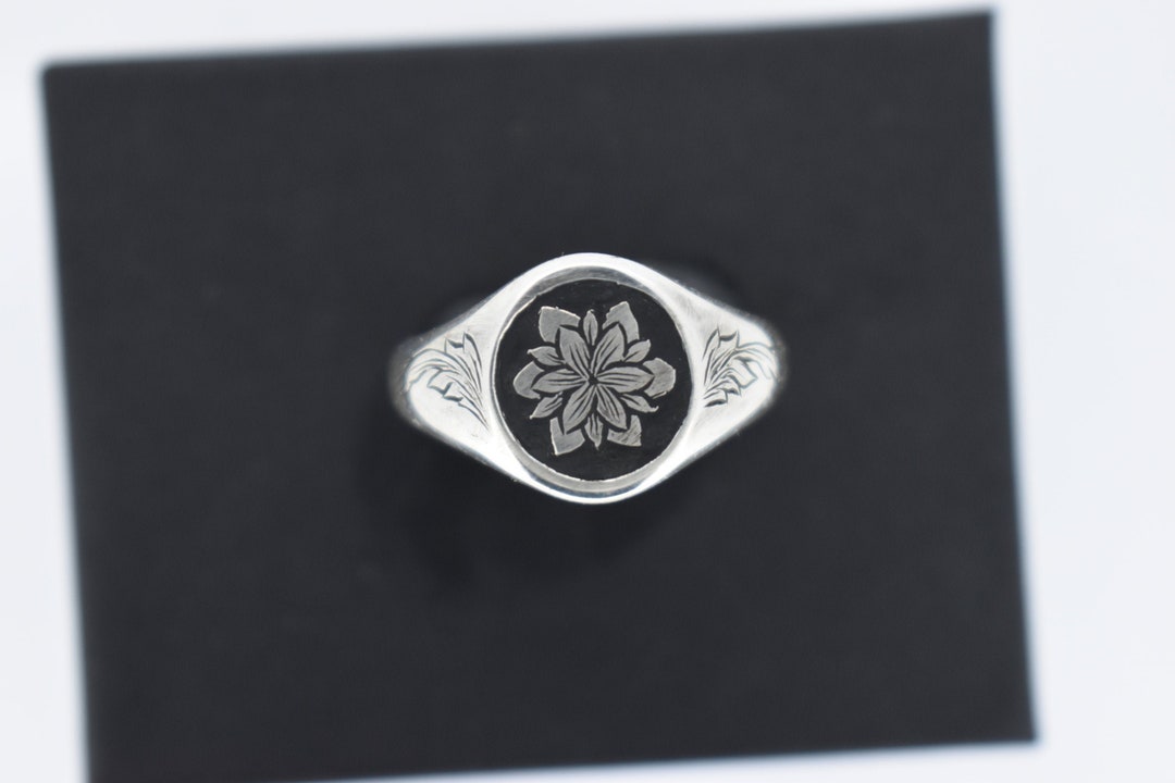 Hand Engraved Silver Flower, Leaf & Scroll Signet Ring - Etsy