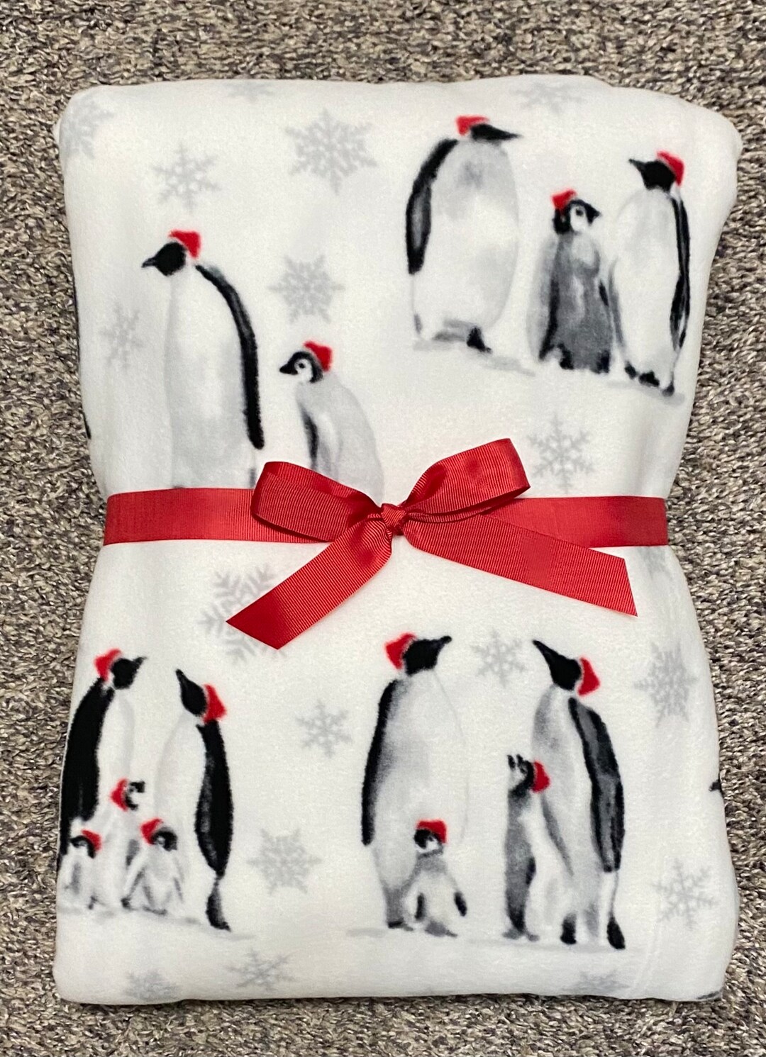Winter Penguins No Sew Fleece Blanket, Christmas Fleece Blanket ...