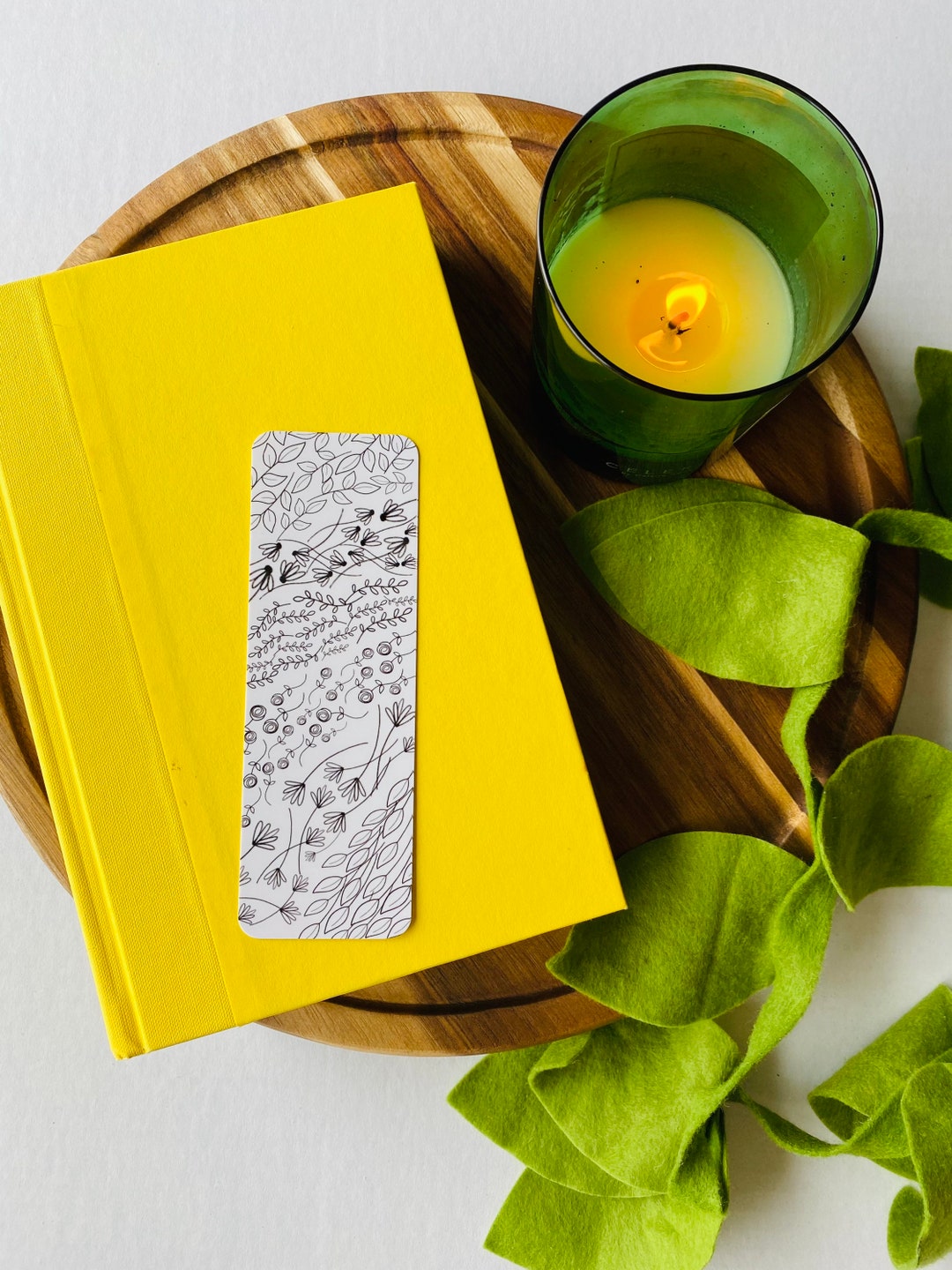 Black and White Floral Bookmark|good Quality Bookmark|bookish Bookmark ...