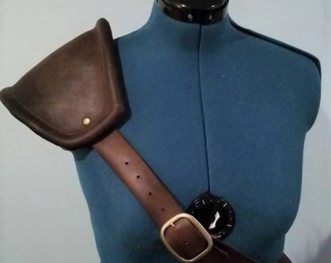 Single Leather Shoulder Cap Pauldron Men or Women Medieval Renaissance ...