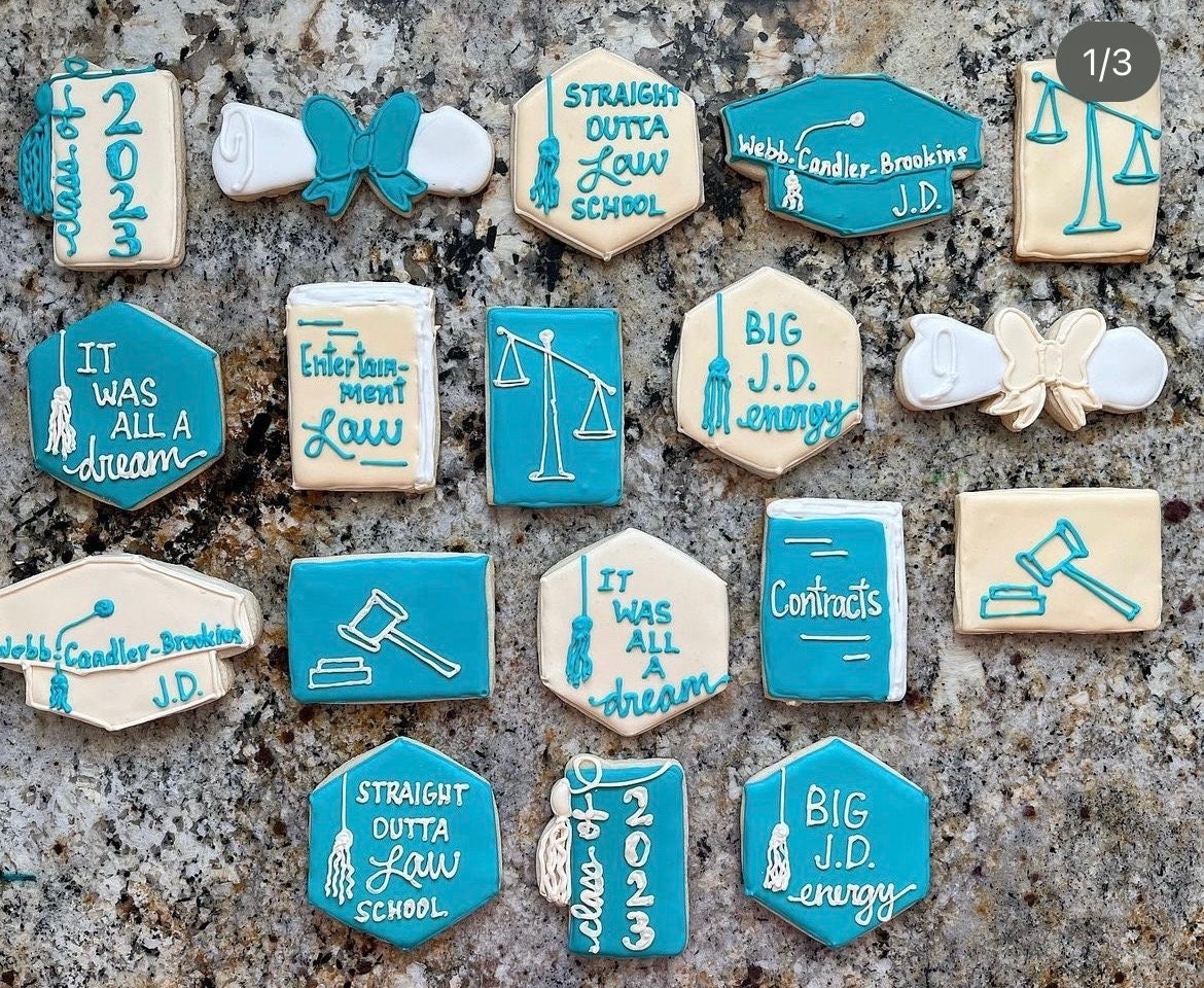 Custom Cookies: Law School Graduate - Etsy