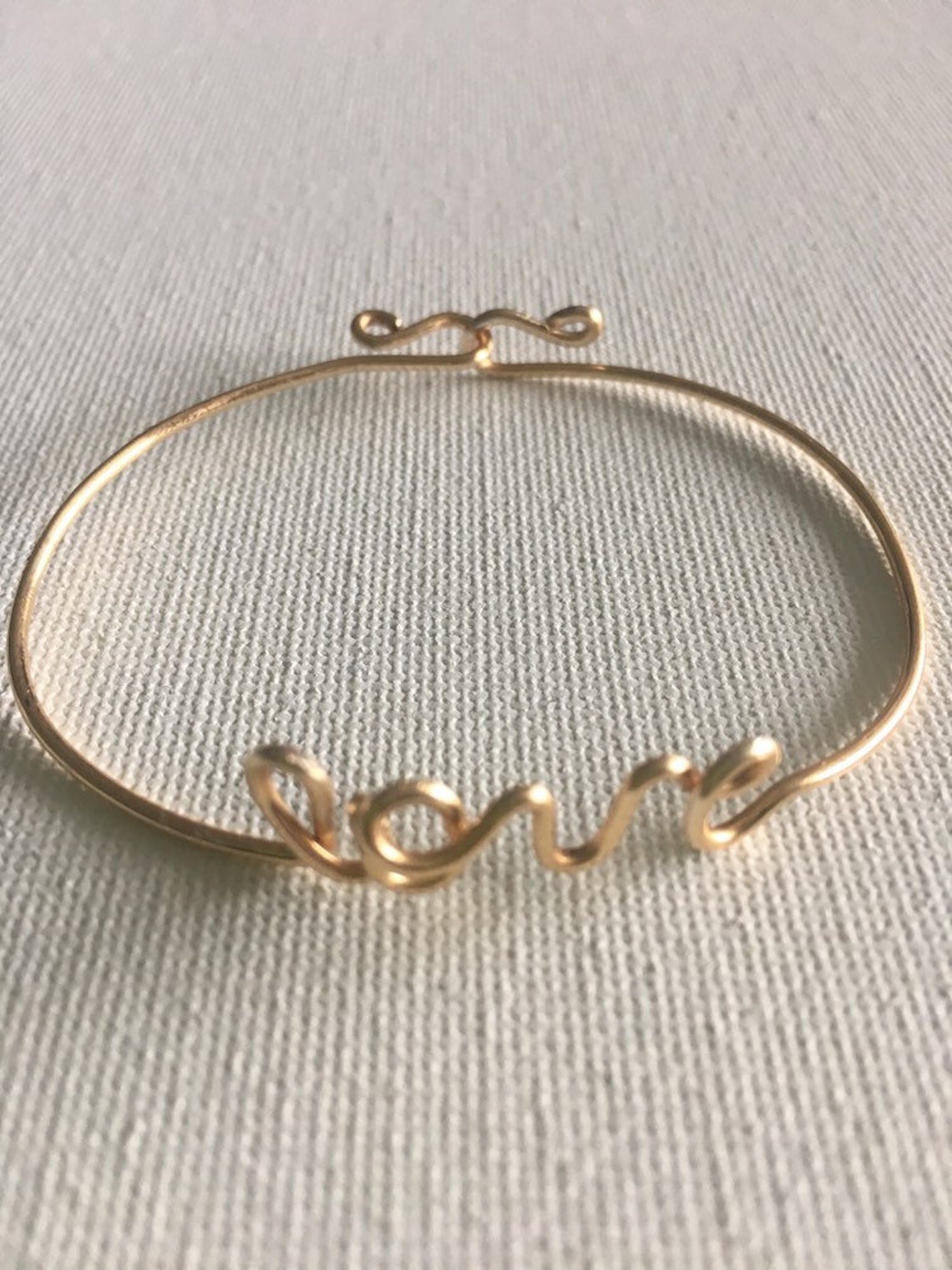 Love Wire Word Bracelet Bangle Wire Words Love Wire - Etsy