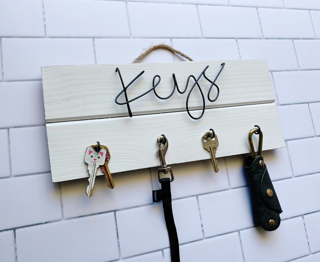 Wire Word Key Holder | 3D Key Holder | Keys Sign | Wire Words | Modern ...